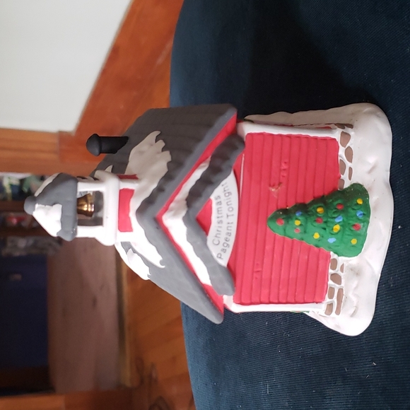 figi's | Holiday | Vintage Ceramic Christmas Schoolhouse By Figis | Poshmark